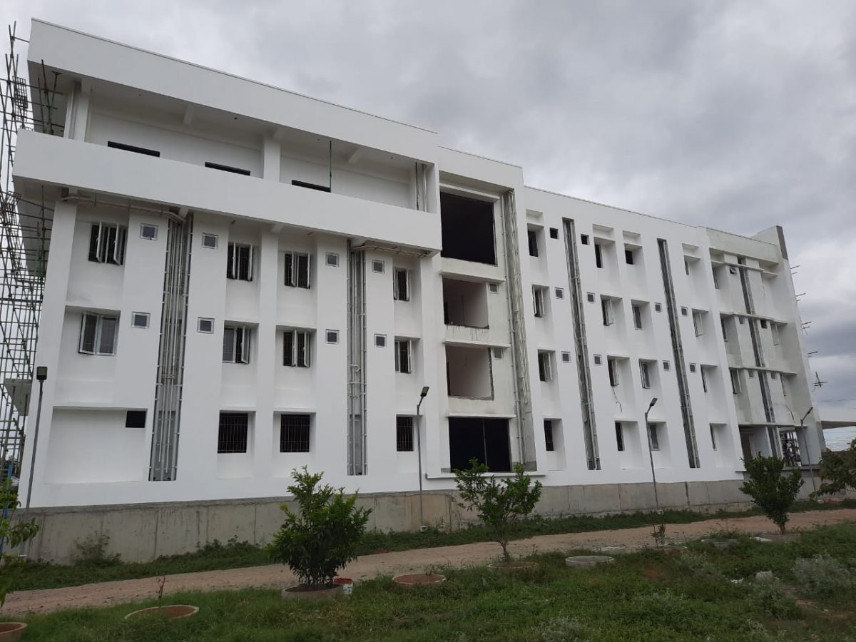 DR.MANOHARAN-HOSPITAL BUILDING – Srinivasan Associates Engineers & Builders